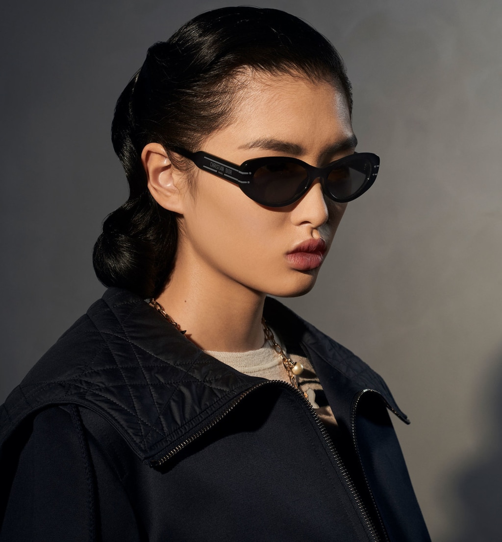 Dior Signature - 配饰系列 - 女士精品 | DIOR