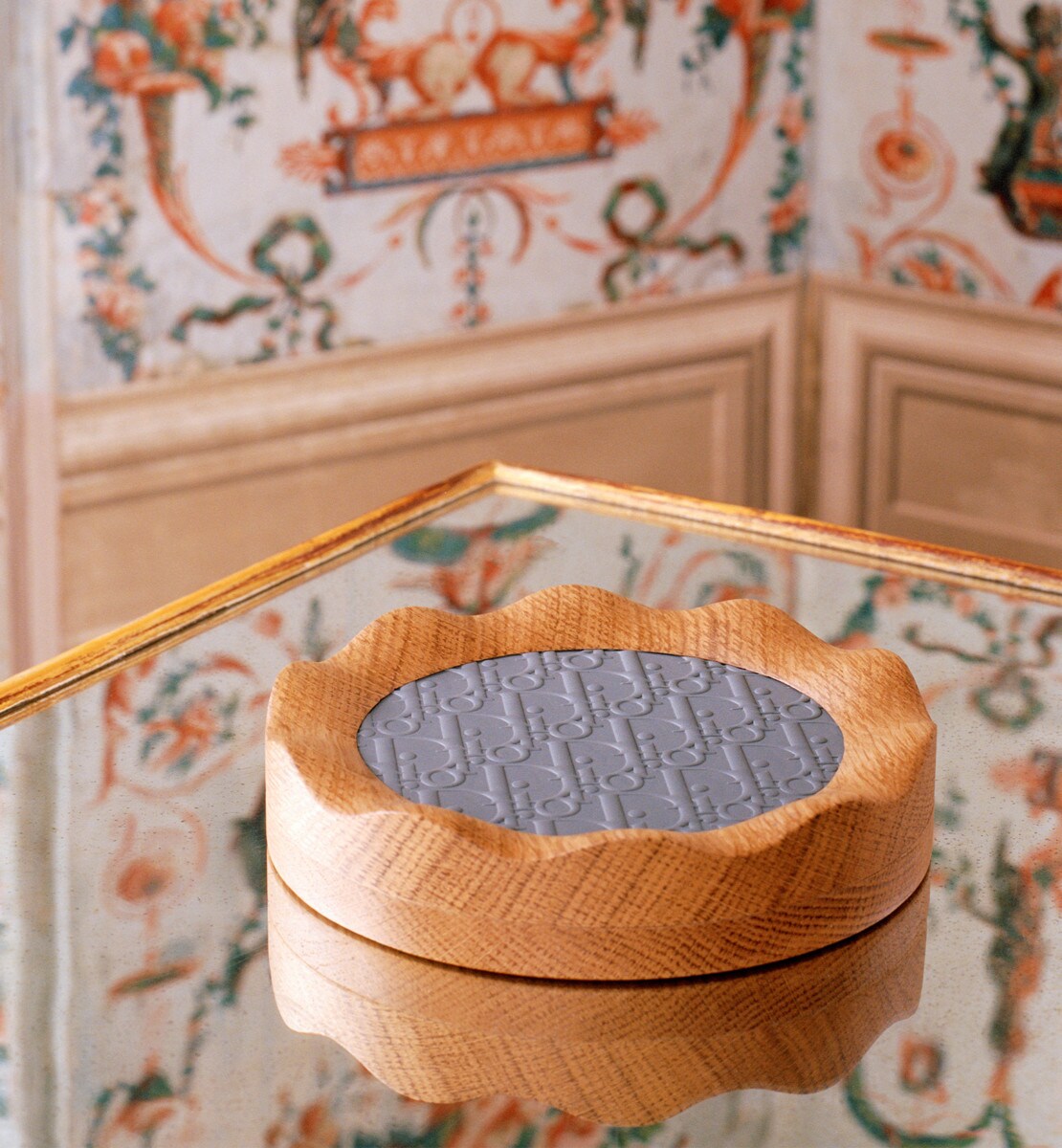 所有作品 - OBJECTS - Maison | DIOR